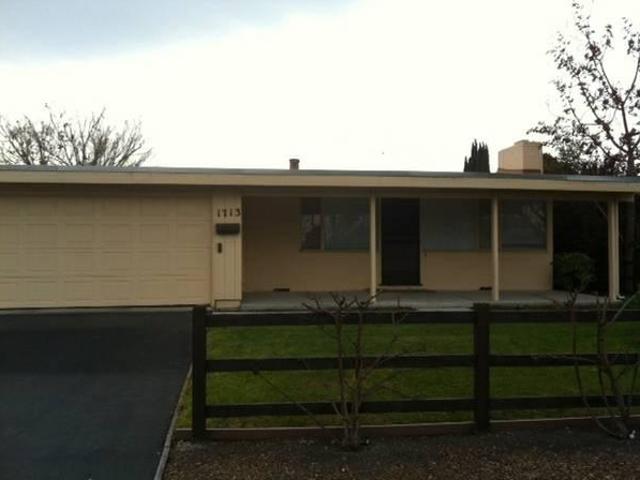 $2900 / 3br 1104ft² 3 bedroom Mountain View home for rent!
