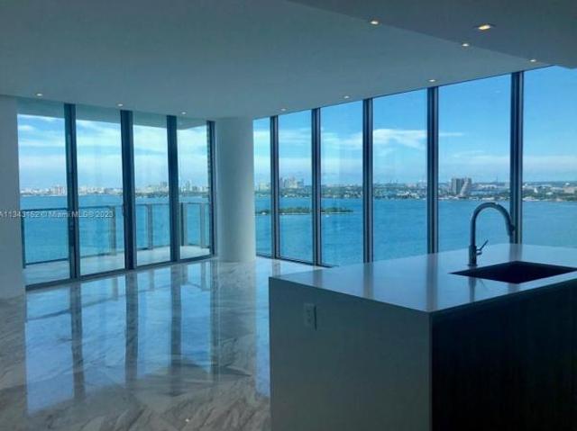 2900 7th Ave NE #2007, Miami, FL 33137