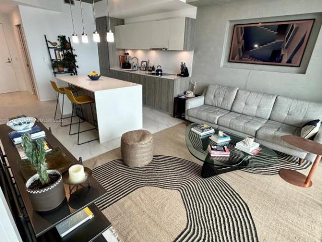 2900 7th Ave NE #3908, Miami, FL 33137