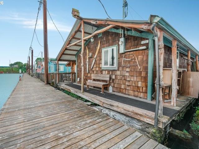 2901 NE Marine Dr Unit A19, Portland, OR 97211