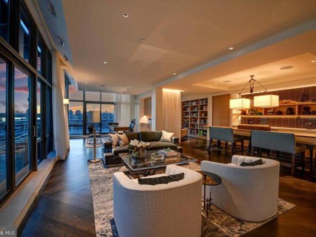 2901 Boston St #610, Baltimore, MD 21224