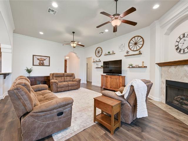 2901 Caney Court