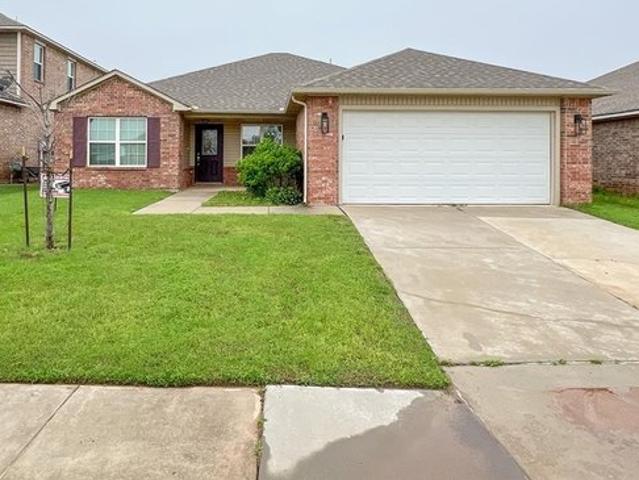 2901 Cider Mill Ln, Yukon, OK 73099