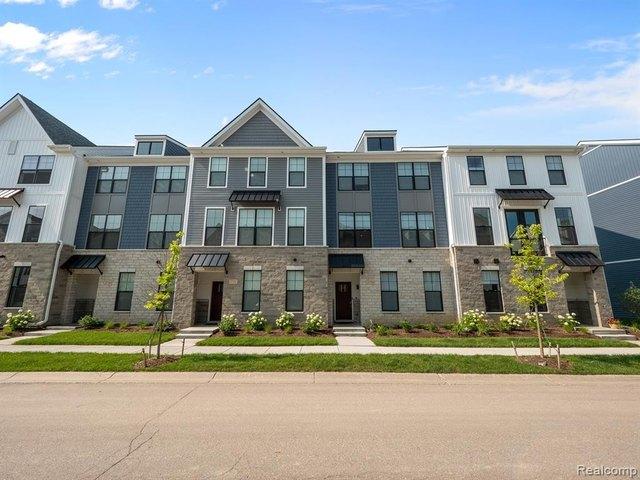 2901 Corston Rd, Ann Arbor, MI 48105