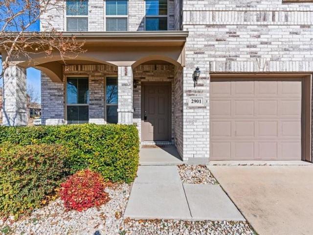2901 Coyote Canyon Trail