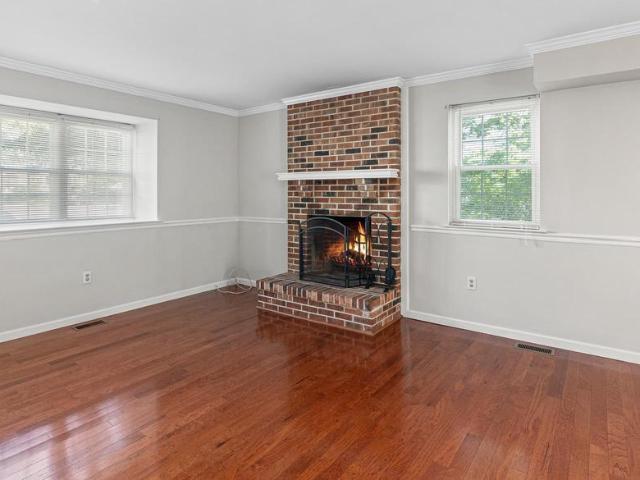 2901 Doris Court