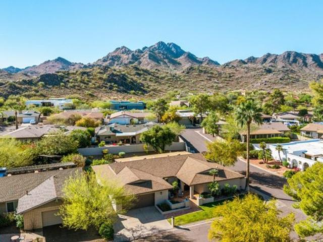 2901 E Las Rocas Dr, Phoenix, AZ 85028