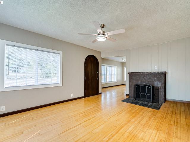 2901 fruit valley rd