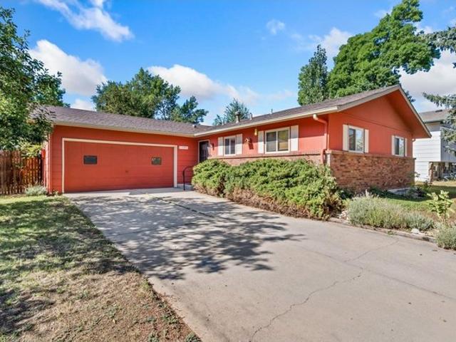 2901 Greentree Cir, Fort Collins, CO 80521