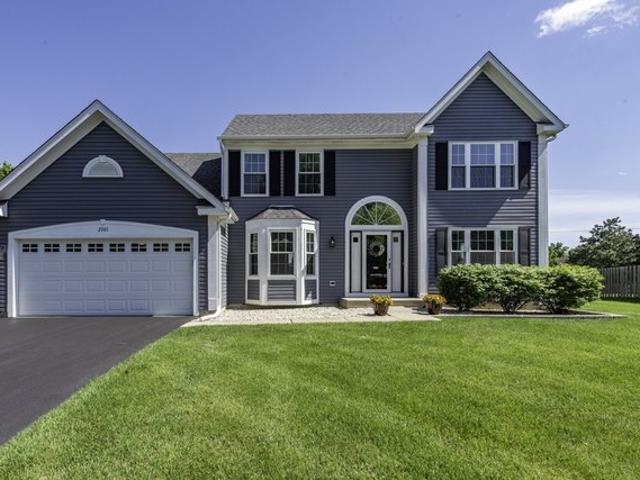 2901 Harrisburg Ct, Lindenhurst, IL 60046