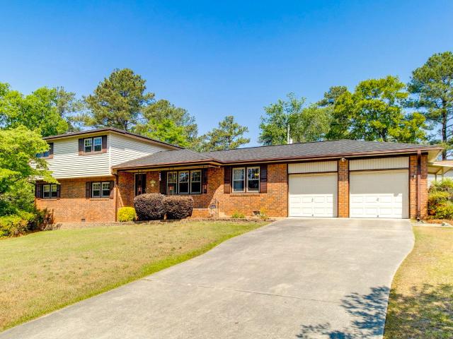 2901 Hickory Nut Lane