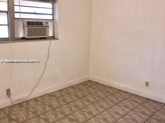 2901 Jackson St, Unit 3, Hollywood, FL 33020 | MLS #A11806