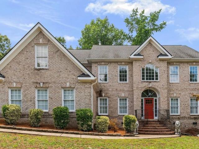 2901 Lauren Oaks Dr, Raleigh, NC 27616
