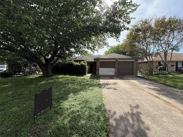 2901 Quail Hollow Dr, Mesquite, TX 75150