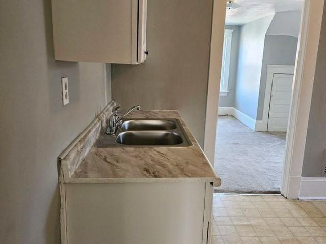 2901 Riverside Avenue 1 Bedroom Apartment for Rent at 2901 Riverside Ave, Cleveland, OH 44109 Brooklyn Centre