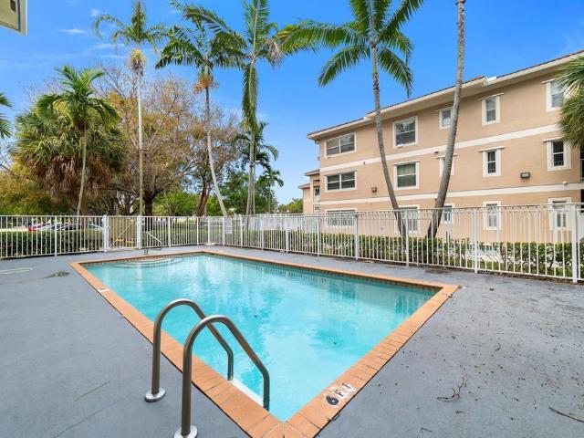 2901 Riverside Dr, Unit 201, Coral Springs, FL 33065 | MLS #B26053