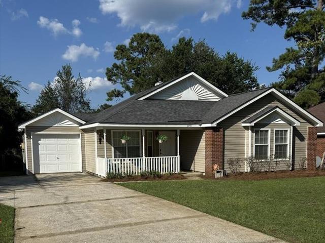 2901 Stonewater Dr, Albany, GA 31721