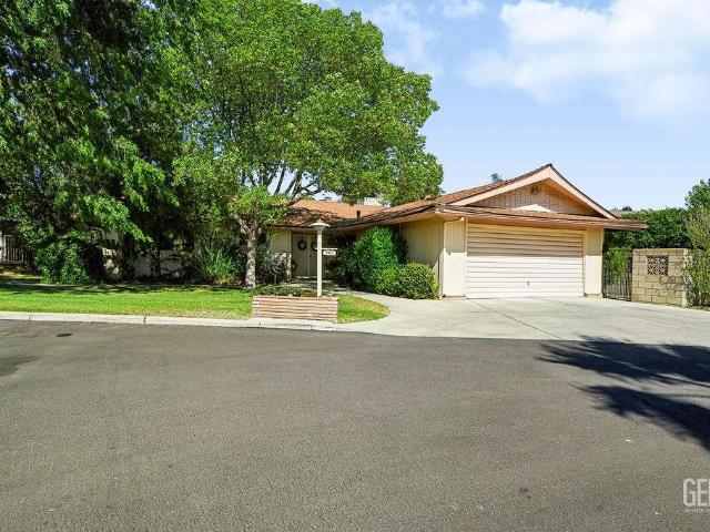 2901 Summit Circle