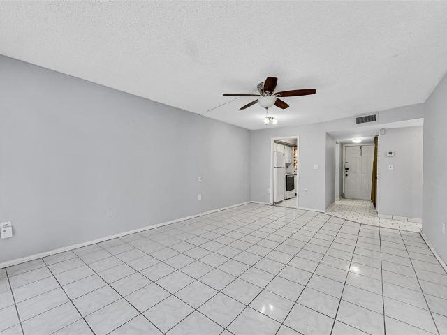 2901 Sunrise Lakes Dr W, Unit 101, Sunrise, FL 33322 | MLS #F10530