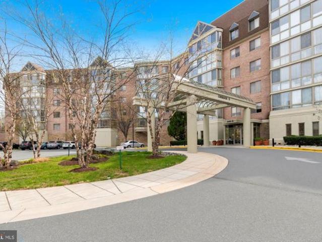 2901 S Leisure World Blvd 132, Silver Spring, MD