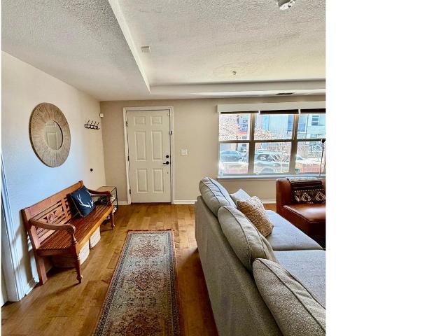 2901 Wyandot Street # 5