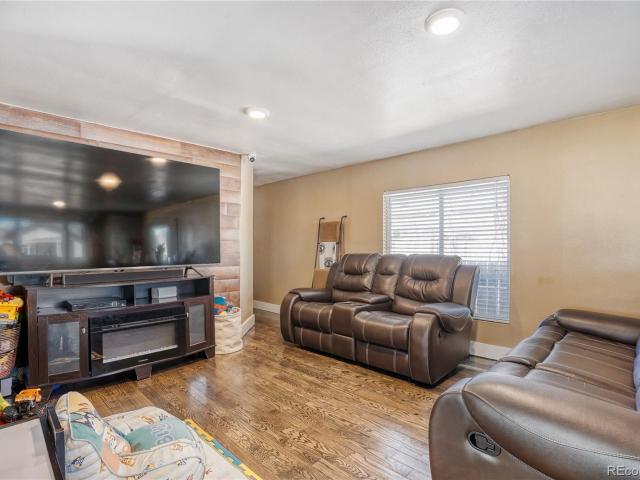2901 W 63rd Ave, Denver, CO 80221 | MLS #9674