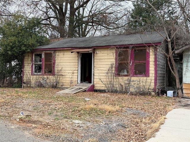 2901 W Laurel St, Shreveport, LA 71109