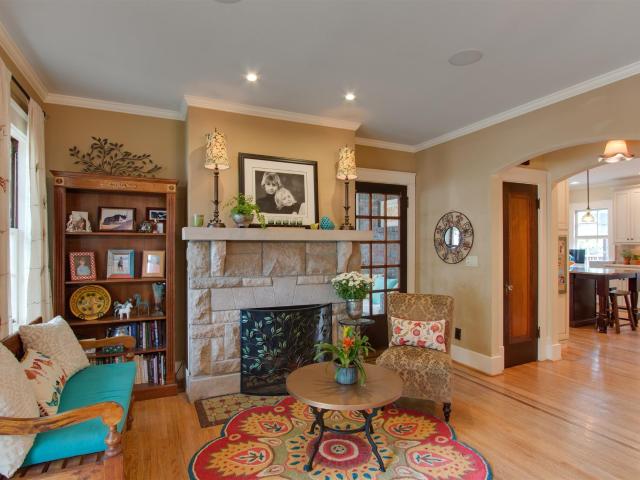 2901 Westmoreland Dr