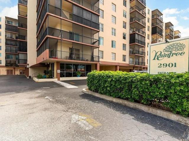 2901 26th St W Apt 309, Bradenton, FL 34205