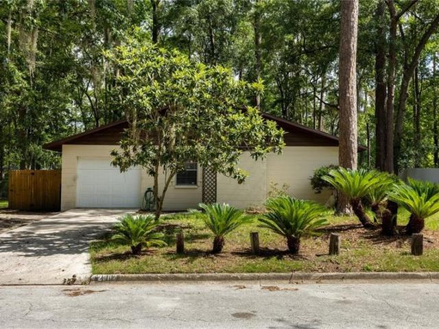 2902 NW 39th Pl, Gainesville, FL 32605