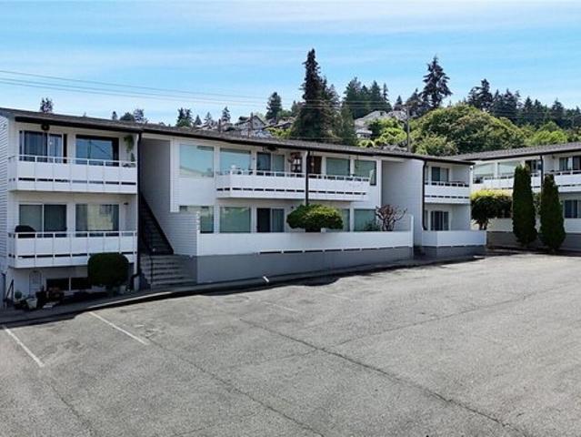 2902 N Carr St, Tacoma, WA 98403