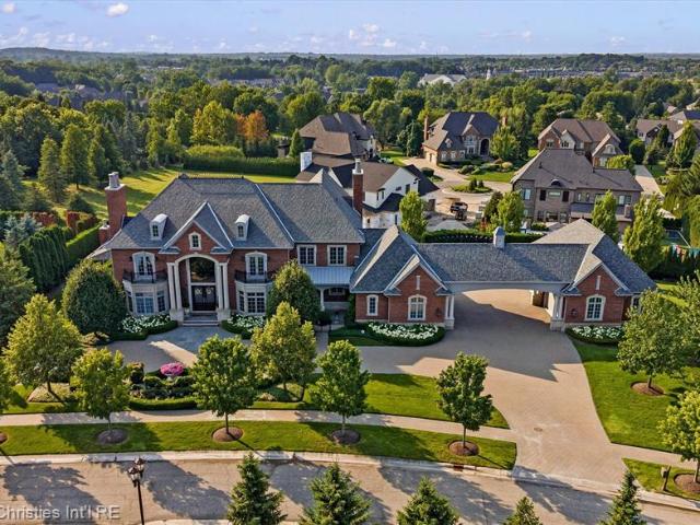 2902 Addison Circle