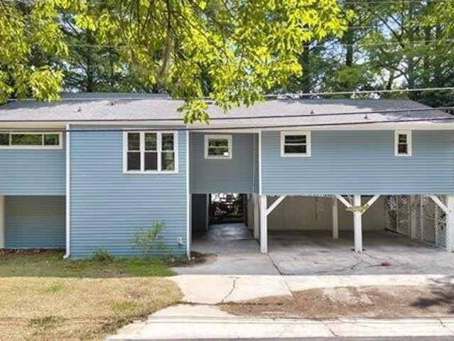 2902 Canal Cove Rd, Lake Waccamaw, NC 28450