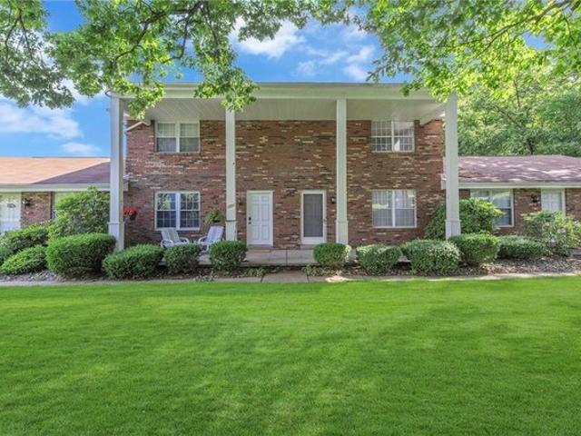 2902 Darlington Rd Apt 103, Beaver Falls, PA 15010