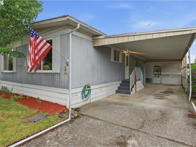 2902 E 2ND ST # 101
