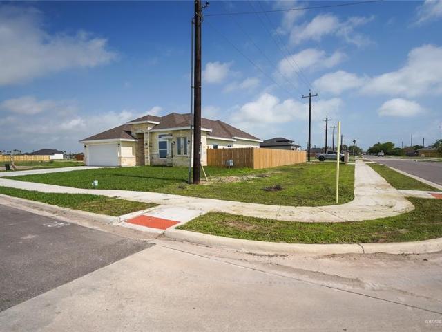 2902 Eliseo Villarreal