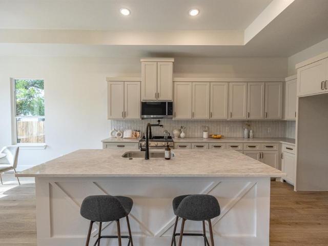 2902 Hiawatha Trail