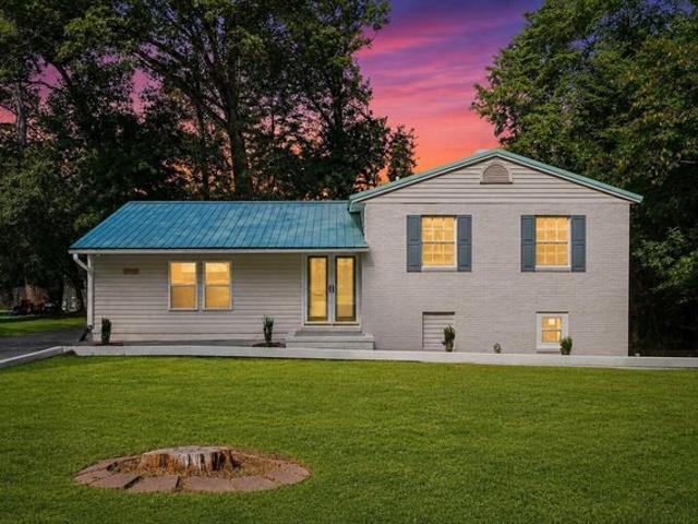 2902 Kanewood Dr, Durham, NC 27707