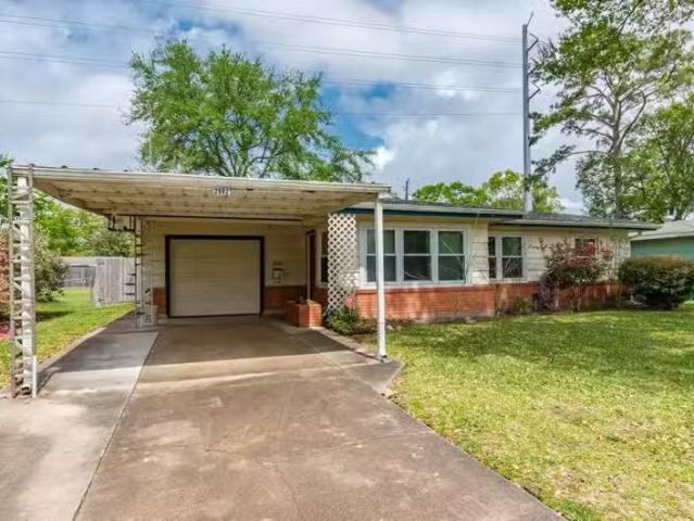 2902 Patricia St, La Marque, TX 77568 MLS 41001968