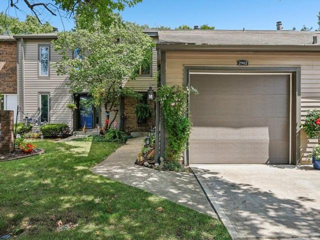 2902 Prospect Point Dr, Villa Hills, KY 41017