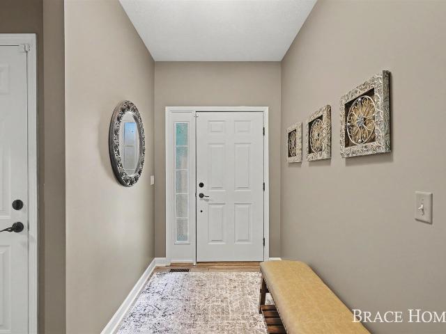 2902 Woodridge Circle