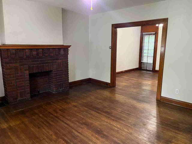 2902 2904 N High St Studio Apartment for Rent at 2902 N High St, Columbus, OH 43202