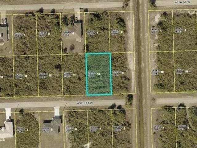 2902 69th St W, Lehigh Acres, FL 33971