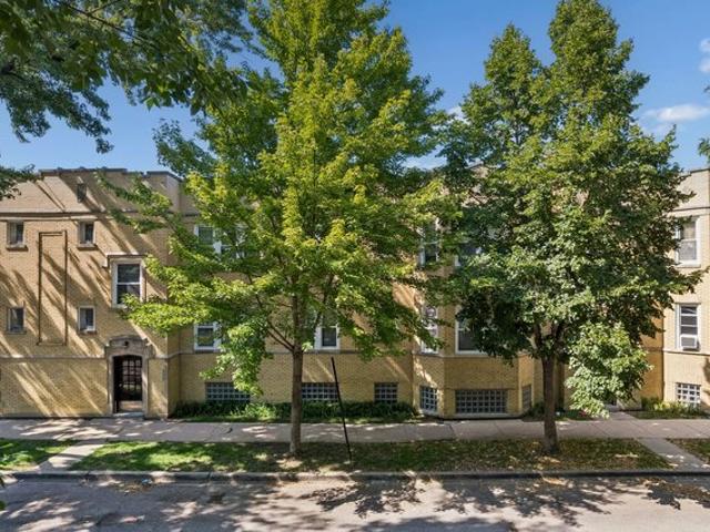 2903 N Linder Ave, Chicago, IL 60641