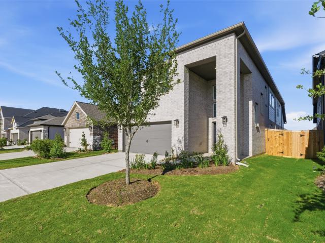 2903 Orange Leaf Drive