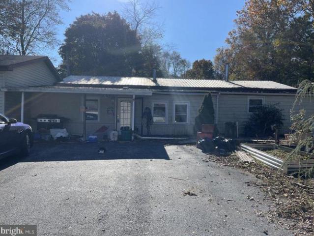 2903 Anthony Hwy, Chambersburg, PA 17202