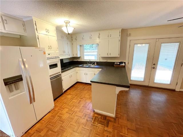 2903 Custer Drive