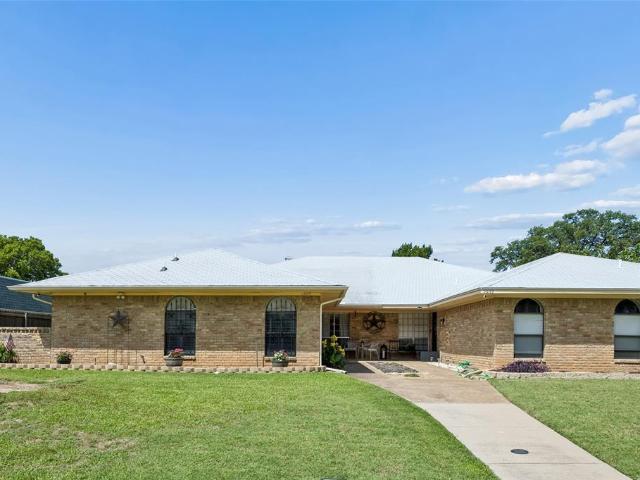 2903 Country Place Court