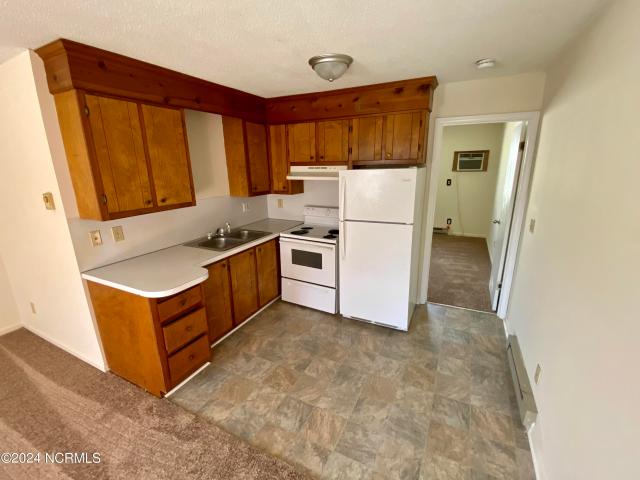 2903 E 5th Street # 21