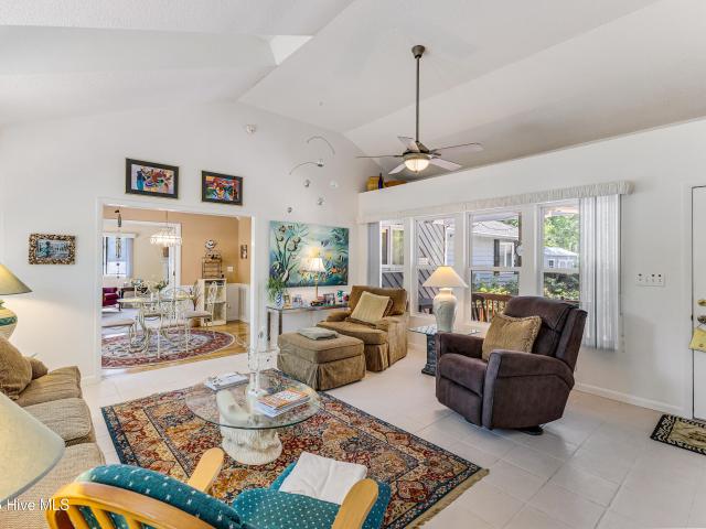 2903 E Oak Island Drive